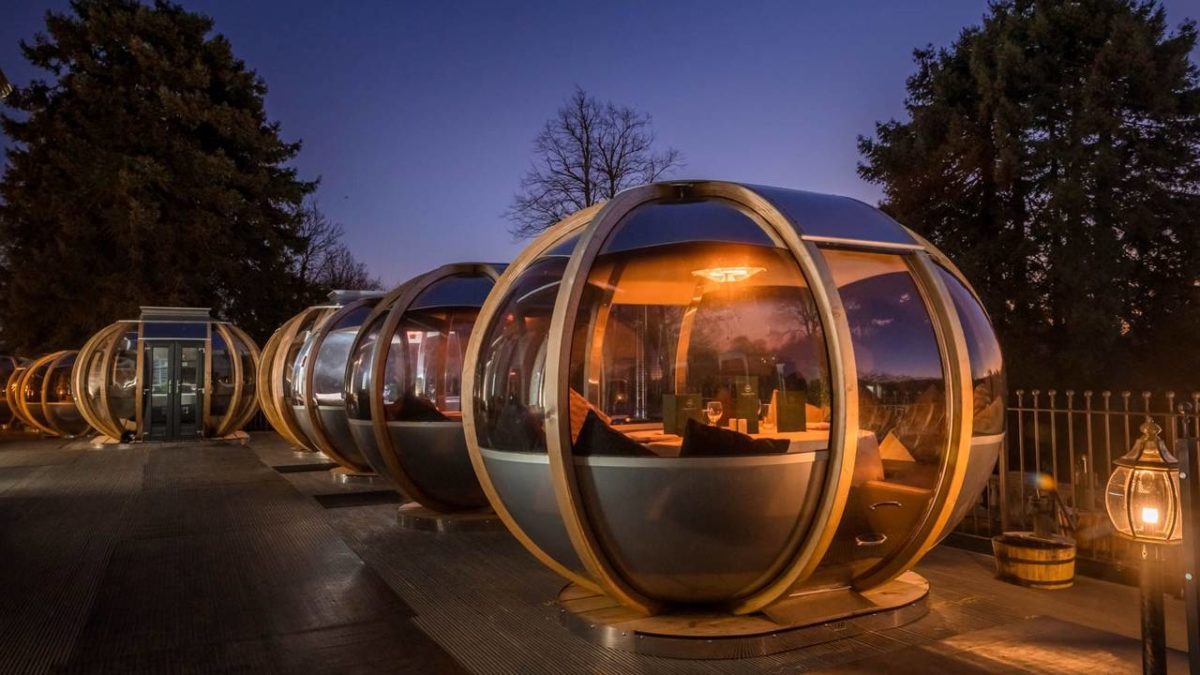 Dine In Posh Pods At Ponsbourne Hotel Just Outside Off Central London